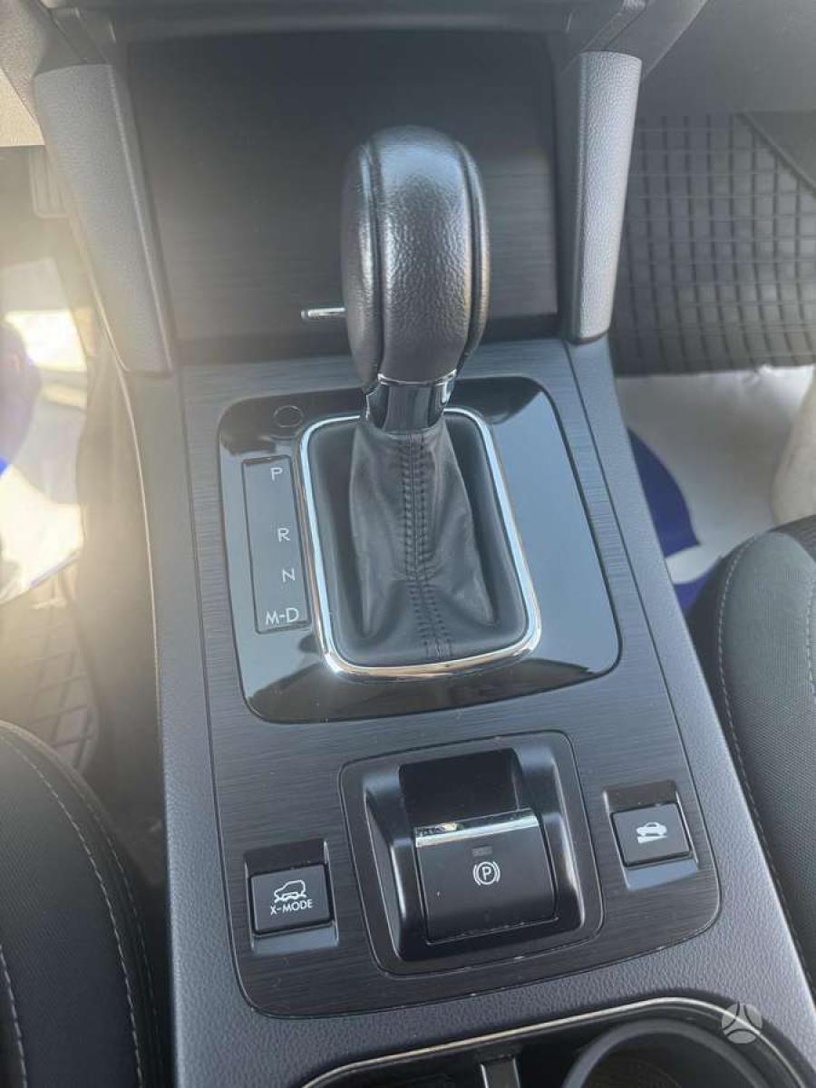 Grey Subaru Outback 2015 in Vilnius, with an engine capacity of 2.50 L and mileage of 236 thousand km for 12300 €, photo 22 on AUTOMOTO.COM.LV