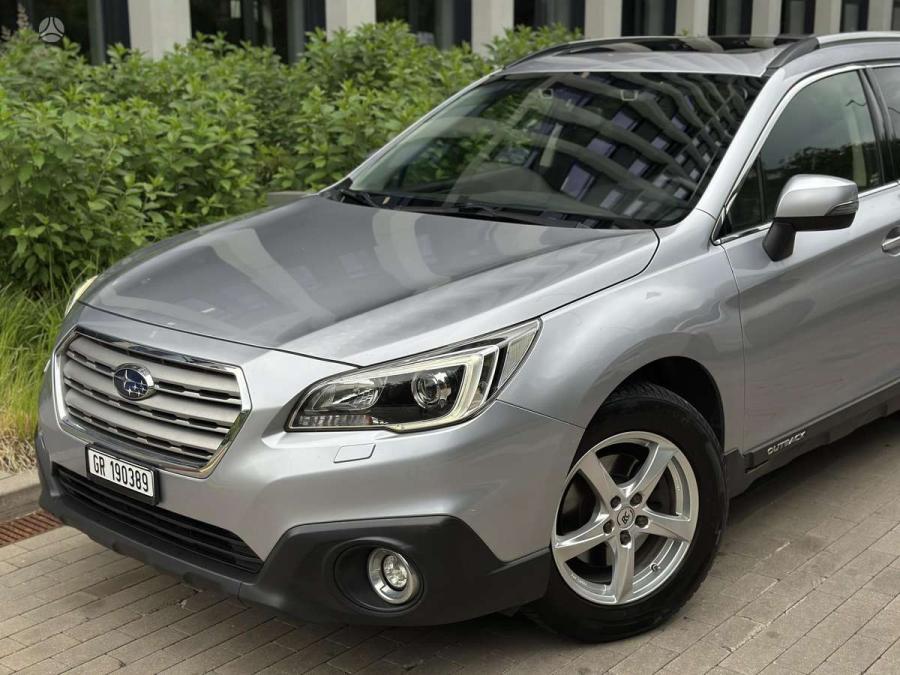 Grey Subaru Outback 2015 in Vilnius, with an engine capacity of 2.50 L and mileage of 248 thousand km for 11800 €, photo 8 on AUTOMOTO.COM.LV