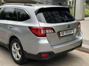 Grey Subaru Outback 2015 in Vilnius, with an engine capacity of 2.50 L and mileage of 248 thousand km for 11800 €, photo 11 on AUTOMOTO.COM.LV