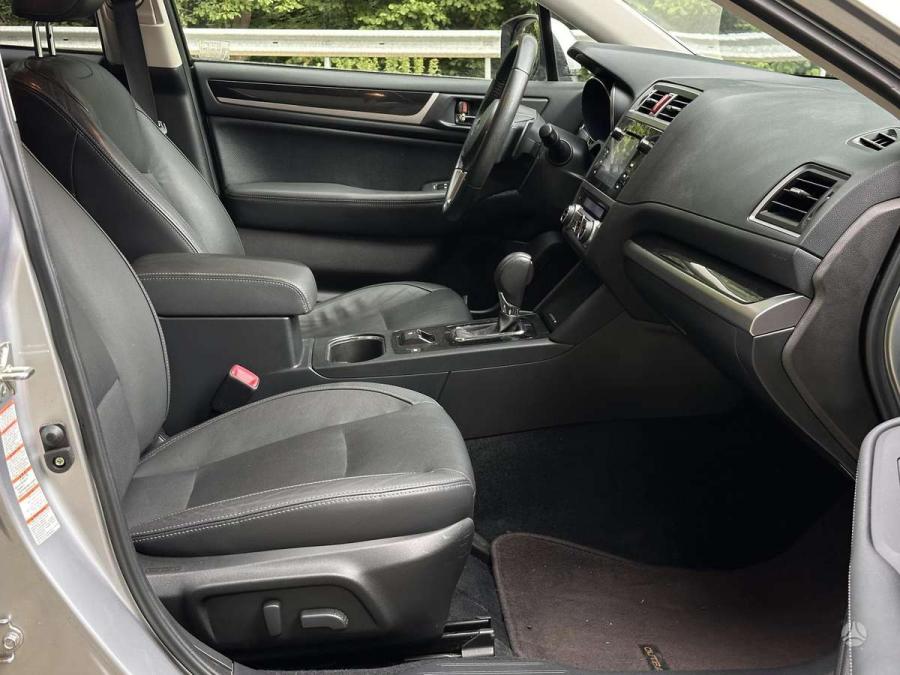 Grey Subaru Outback 2015 in Vilnius, with an engine capacity of 2.50 L and mileage of 248 thousand km for 11800 €, photo 21 on AUTOMOTO.COM.LV