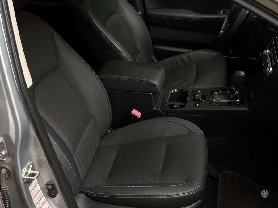 Grey Subaru Outback 2015 in Vilnius, with an engine capacity of 2.50 L and mileage of 248 thousand km for 11800 €, photo 22 on AUTOMOTO.COM.LV