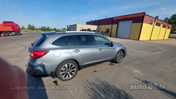 Pelēks Subaru Outback 2015 Tallina, ar dzinēja tilpumu 2.50 L un nobraukumu 115 tūkst. km par 15000 €, foto 5 vietnē AUTOMOTO.COM.LV