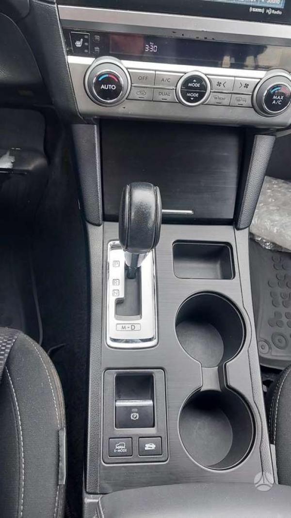 Grey Subaru Outback 2015 in Vilnius, with an engine capacity of 2.50 L and mileage of 279 thousand km for 9950 €, photo 10 on AUTOMOTO.COM.LV