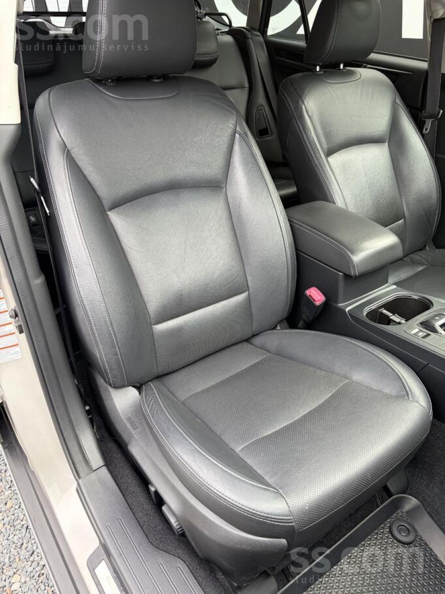 Pelēks Subaru Outback 2015 Rīga, ar dzinēja tilpumu 2.00 L un nobraukumu 240 tūkst. km par 10490 €, foto 6 vietnē AUTOMOTO.COM.LV