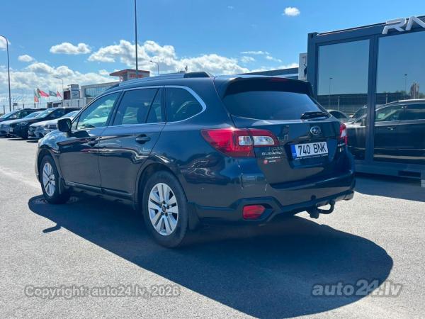 Pelēks Subaru Outback 2015 Tallina, ar dzinēja tilpumu 2.00 L un nobraukumu 172 tūkst. km par 10490 €, foto 4 vietnē AUTOMOTO.COM.LV