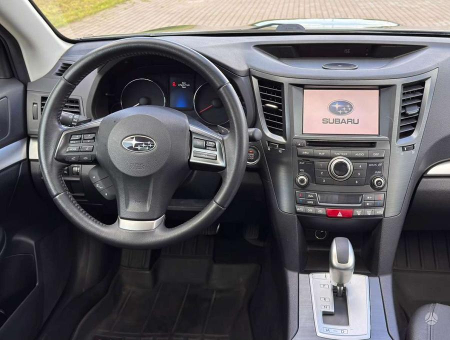 Pelēks Subaru Outback 2015 Šauļi, ar dzinēja tilpumu 2.00 L un nobraukumu 244 tūkst. km par 5800 €, foto 13 vietnē AUTOMOTO.COM.LV