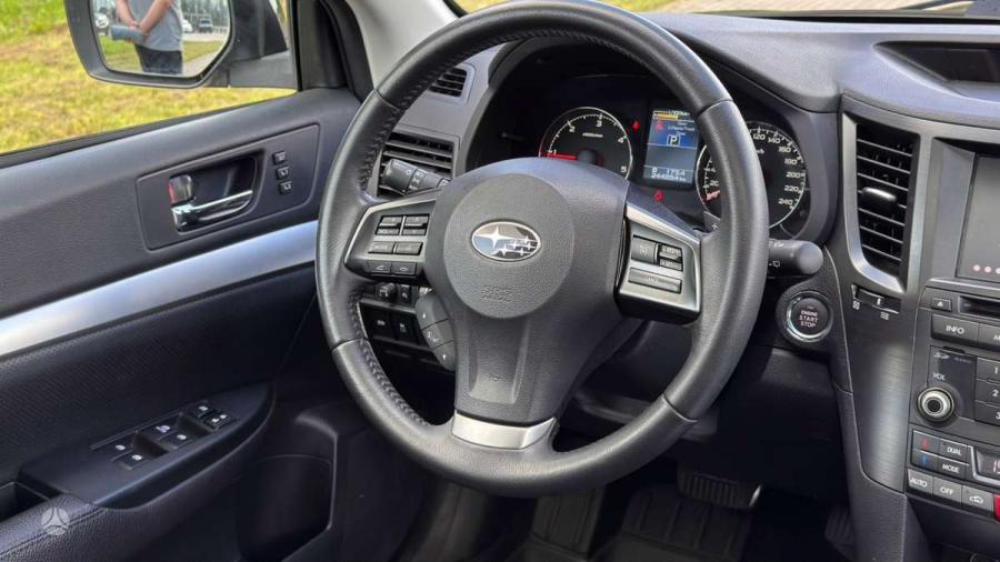 Pelēks Subaru Outback 2015 Šauļi, ar dzinēja tilpumu 2.00 L un nobraukumu 244 tūkst. km par 5800 €, foto 14 vietnē AUTOMOTO.COM.LV