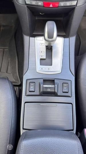 Pelēks Subaru Outback 2015 Šauļi, ar dzinēja tilpumu 2.00 L un nobraukumu 244 tūkst. km par 5800 €, foto 19 vietnē AUTOMOTO.COM.LV
