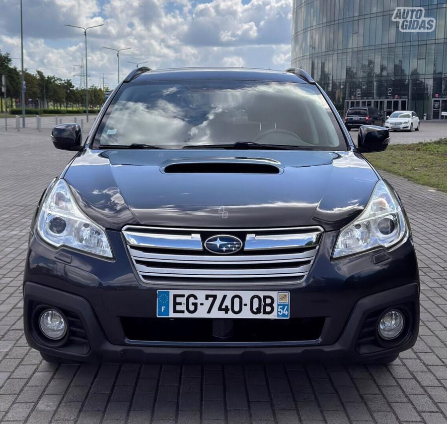 Pelēks Subaru Outback 2015 Šauļi, ar dzinēja tilpumu 2.00 L un nobraukumu 244 tūkst. km par 5800 €, foto 4 vietnē AUTOMOTO.COM.LV