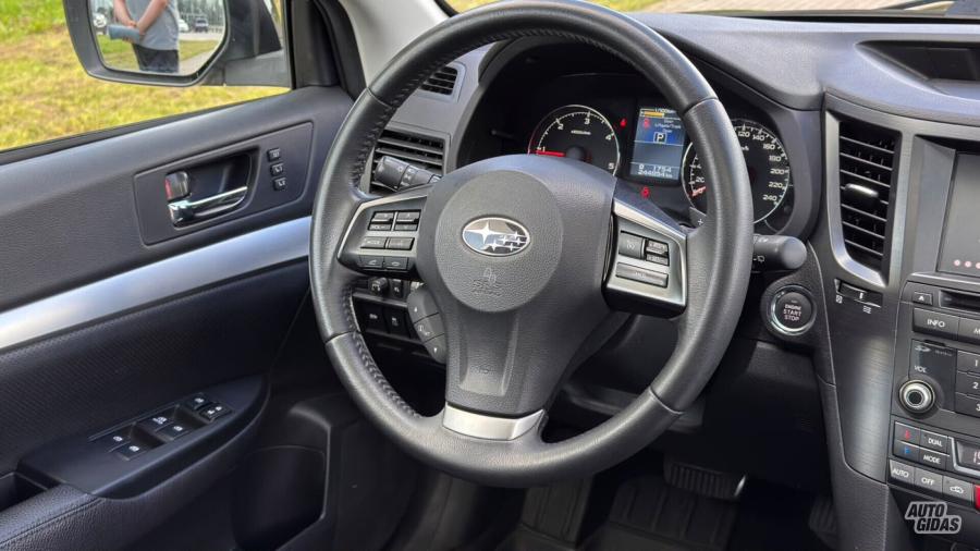 Pelēks Subaru Outback 2015 Šauļi, ar dzinēja tilpumu 2.00 L un nobraukumu 244 tūkst. km par 5800 €, foto 14 vietnē AUTOMOTO.COM.LV