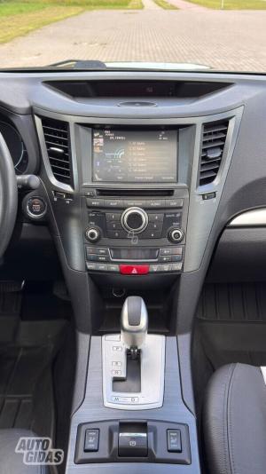 Pelēks Subaru Outback 2015 Šauļi, ar dzinēja tilpumu 2.00 L un nobraukumu 244 tūkst. km par 5800 €, foto 17 vietnē AUTOMOTO.COM.LV