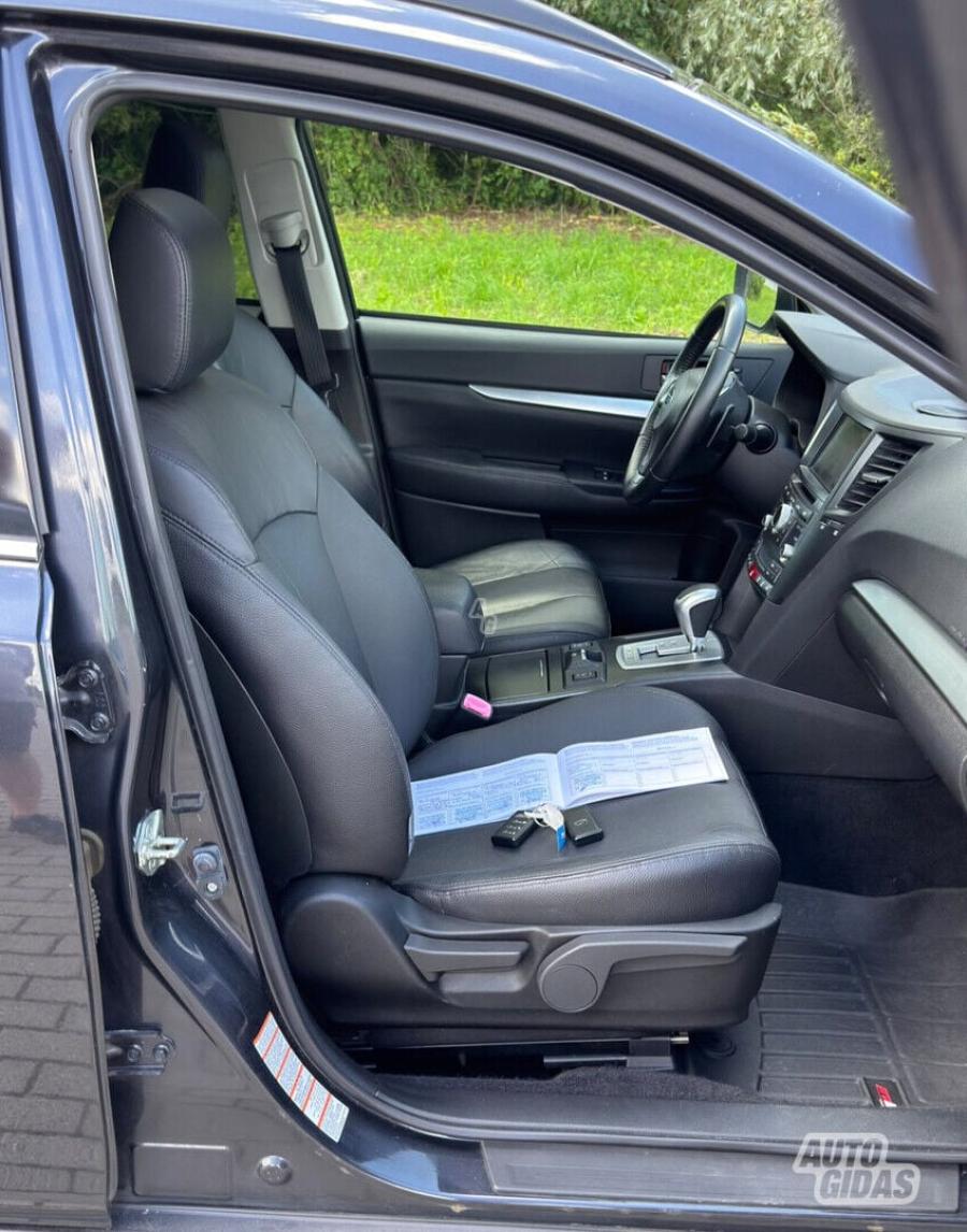 Pelēks Subaru Outback 2015 Šauļi, ar dzinēja tilpumu 2.00 L un nobraukumu 244 tūkst. km par 5800 €, foto 21 vietnē AUTOMOTO.COM.LV
