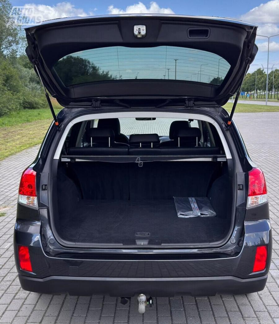 Pelēks Subaru Outback 2015 Šauļi, ar dzinēja tilpumu 2.00 L un nobraukumu 244 tūkst. km par 5800 €, foto 26 vietnē AUTOMOTO.COM.LV