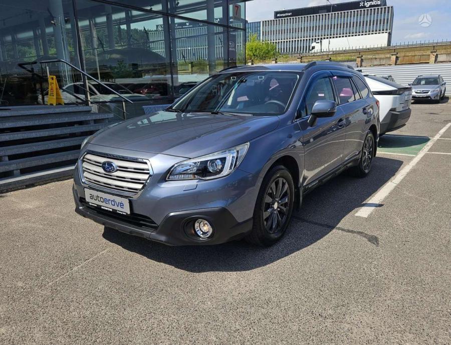 Grey Subaru Outback 2015 in Vilnius, with an engine capacity of 2.50 L and mileage of 155 thousand km for 15290 €, photo 1 on AUTOMOTO.COM.LV