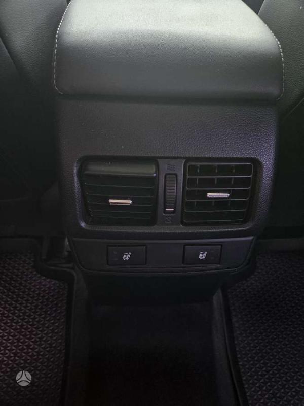 Grey Subaru Outback 2015 in Vilnius, with an engine capacity of 2.50 L and mileage of 155 thousand km for 15290 €, photo 6 on AUTOMOTO.COM.LV