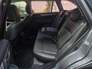 Grey Subaru Outback 2015 in Vilnius, with an engine capacity of 2.50 L and mileage of 155 thousand km for 15290 €, photo 8 on AUTOMOTO.COM.LV