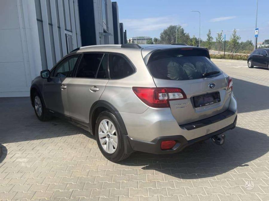 Pelēks Subaru Outback 2015 Viļņa, ar dzinēja tilpumu 2.50 L un nobraukumu 236 tūkst. km par 10500 €, foto 7 vietnē AUTOMOTO.COM.LV
