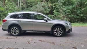 Pelēks Subaru Outback 2015 Viļņa, ar dzinēja tilpumu 2.50 L un nobraukumu 218 tūkst. km par 9800 €, foto 5 vietnē AUTOMOTO.COM.LV