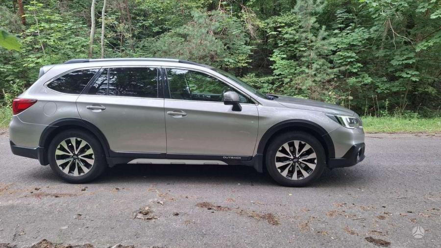 Pelēks Subaru Outback 2015 Viļņa, ar dzinēja tilpumu 2.50 L un nobraukumu 218 tūkst. km par 9800 €, foto 5 vietnē AUTOMOTO.COM.LV