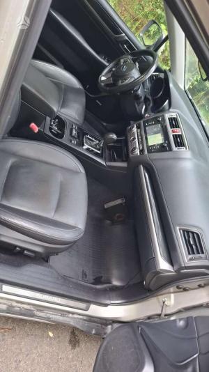 Pelēks Subaru Outback 2015 Viļņa, ar dzinēja tilpumu 2.50 L un nobraukumu 218 tūkst. km par 9800 €, foto 12 vietnē AUTOMOTO.COM.LV