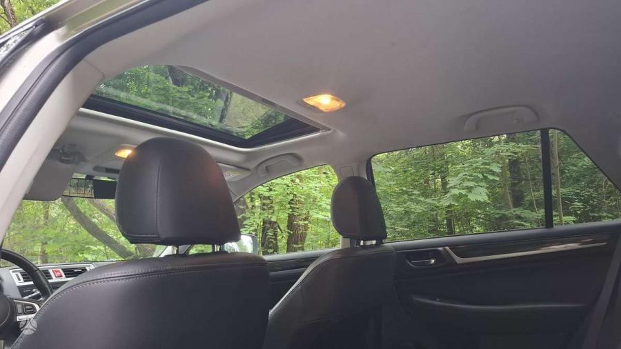 Pelēks Subaru Outback 2015 Viļņa, ar dzinēja tilpumu 2.50 L un nobraukumu 218 tūkst. km par 9800 €, foto 13 vietnē AUTOMOTO.COM.LV