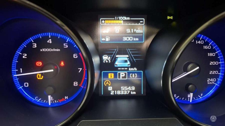Pelēks Subaru Outback 2015 Viļņa, ar dzinēja tilpumu 2.50 L un nobraukumu 218 tūkst. km par 9800 €, foto 16 vietnē AUTOMOTO.COM.LV