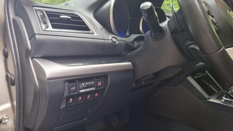 Pelēks Subaru Outback 2015 Viļņa, ar dzinēja tilpumu 2.50 L un nobraukumu 218 tūkst. km par 9800 €, foto 18 vietnē AUTOMOTO.COM.LV
