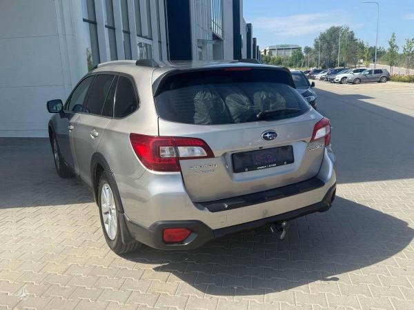 Grey Subaru Outback 2015 in Vilnius, with an engine capacity of 2.50 L and mileage of 236 thousand km for 10500 €, photo 7 on AUTOMOTO.COM.LV