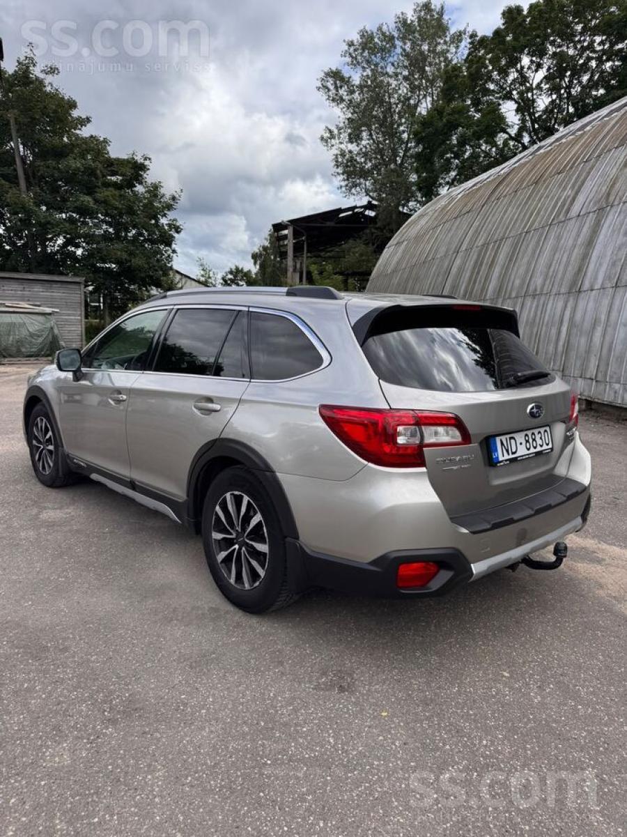 Grey Subaru Outback 2015 in Riga, with an engine capacity of 2.00 L and mileage of 206 thousand km for 9990 €, photo 5 on AUTOMOTO.COM.LV