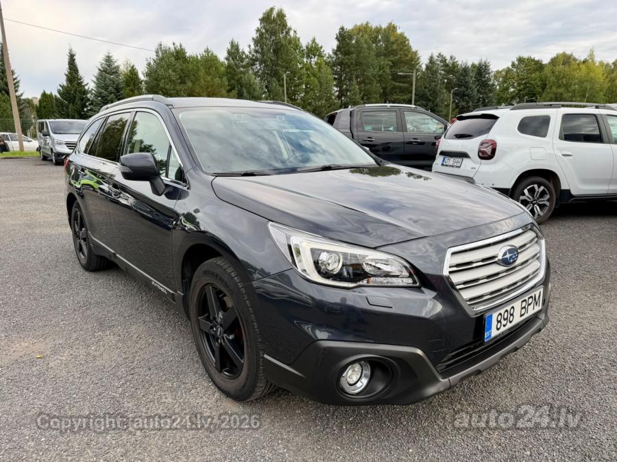 Grey Subaru Outback 2015 in Tallinn, with an engine capacity of 2.50 L and mileage of 220 thousand km for 9990 €, photo 1 on AUTOMOTO.COM.LV