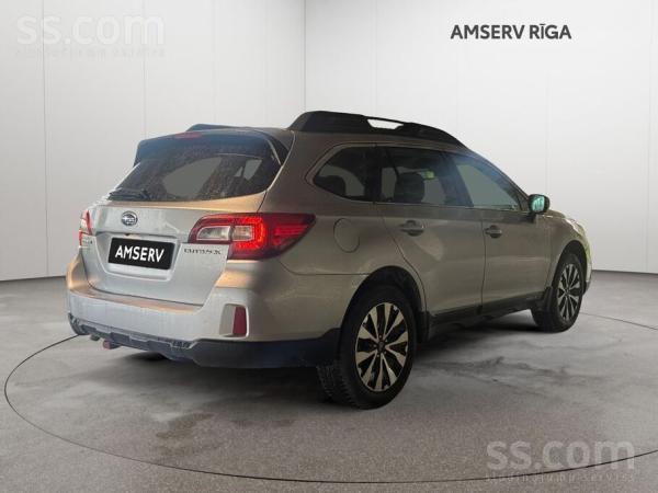 Pelēks Subaru Outback 2015 Rīga, ar dzinēja tilpumu 2.50 L un nobraukumu 183 tūkst. km par 8000 €, foto 3 vietnē AUTOMOTO.COM.LV