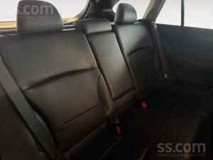 Pelēks Subaru Outback 2015 Rīga, ar dzinēja tilpumu 2.50 L un nobraukumu 183 tūkst. km par 8000 €, foto 8 vietnē AUTOMOTO.COM.LV