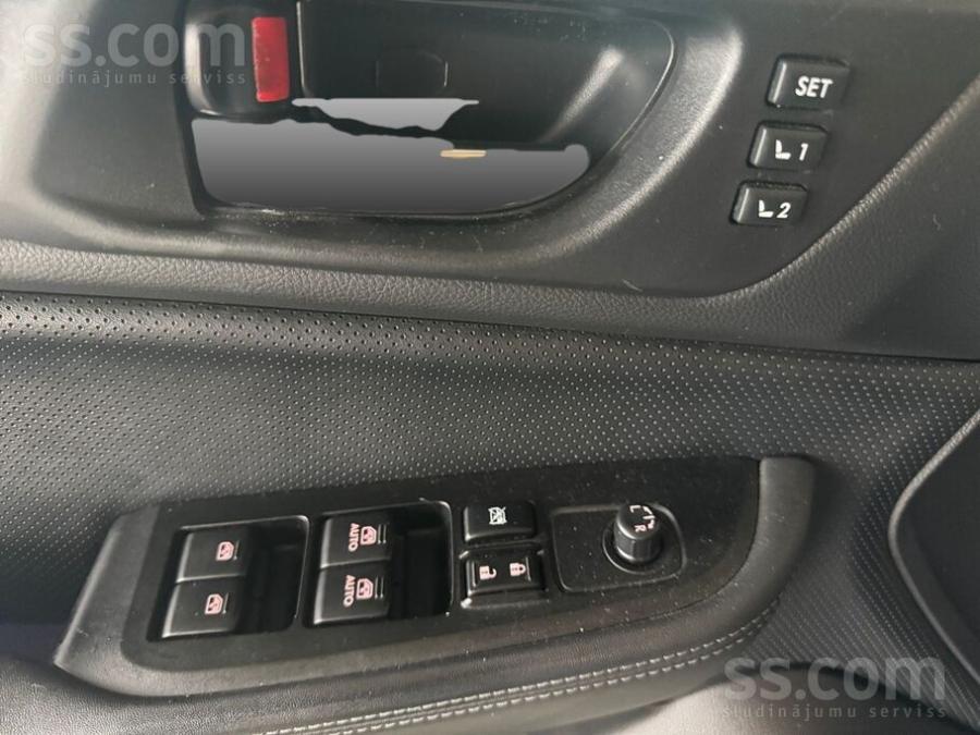 Pelēks Subaru Outback 2015 Rīga, ar dzinēja tilpumu 2.50 L un nobraukumu 183 tūkst. km par 8000 €, foto 13 vietnē AUTOMOTO.COM.LV