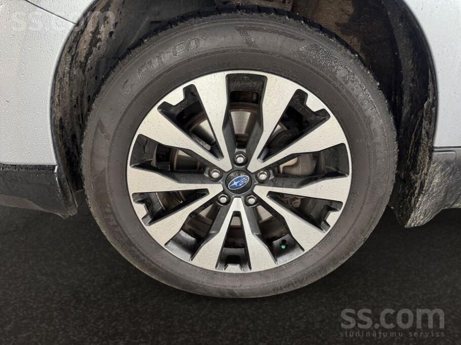 Pelēks Subaru Outback 2015 Rīga, ar dzinēja tilpumu 2.50 L un nobraukumu 183 tūkst. km par 8000 €, foto 16 vietnē AUTOMOTO.COM.LV