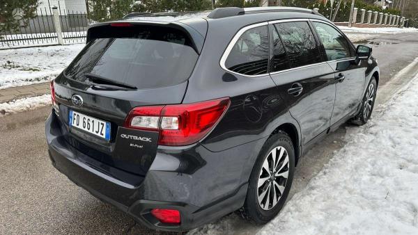 Grey Subaru Outback 2016 in Vilnius, with an engine capacity of 2.50 L and mileage of 300 thousand km for 10450 €, photo 6 on AUTOMOTO.COM.LV