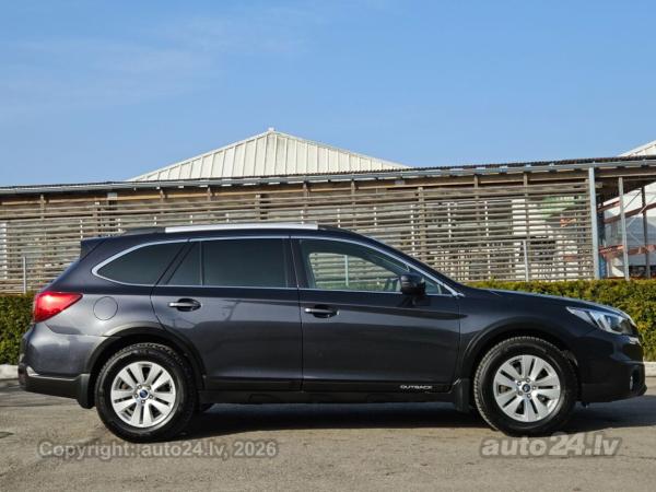Pelēks Subaru Outback 2016 Tallina, ar dzinēja tilpumu 2.50 L un nobraukumu 149 tūkst. km par 15899 €, foto 8 vietnē AUTOMOTO.COM.LV