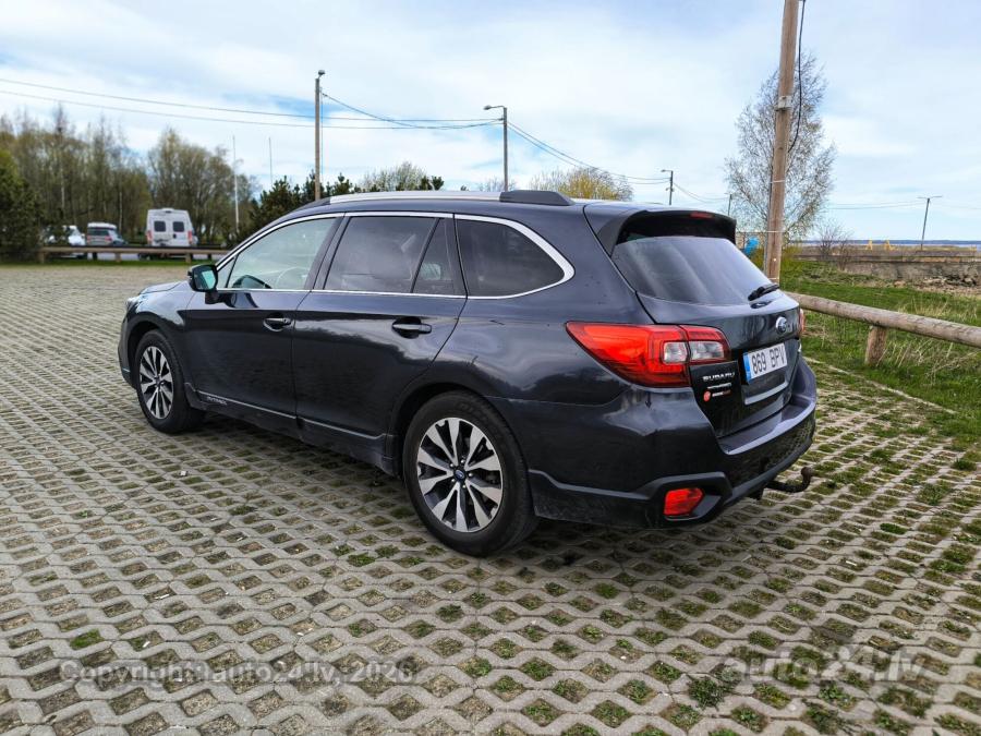 Pelēks Subaru Outback 2016 Tallina, ar dzinēja tilpumu 2.50 L un nobraukumu 224 tūkst. km par 14400 €, foto 3 vietnē AUTOMOTO.COM.LV