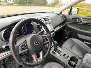 Pelēks Subaru Outback 2016 Tallina, ar dzinēja tilpumu 2.50 L un nobraukumu 224 tūkst. km par 14400 €, foto 7 vietnē AUTOMOTO.COM.LV