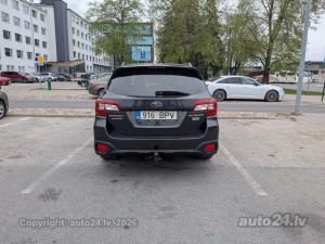 Pelēks Subaru Outback 2016 Tallina, ar dzinēja tilpumu 2.00 L un nobraukumu 222 tūkst. km par 13500 €, foto 5 vietnē AUTOMOTO.COM.LV