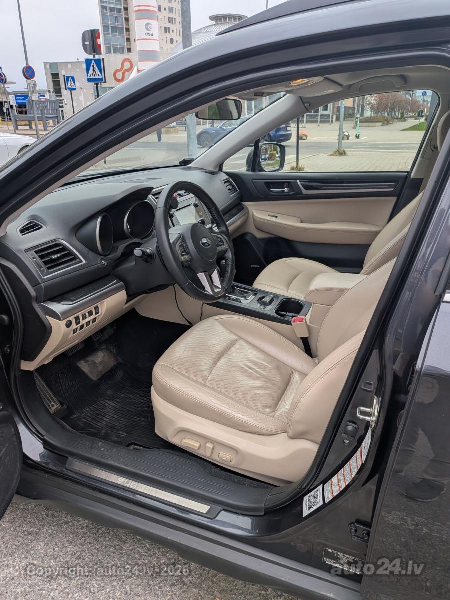 Pelēks Subaru Outback 2016 Tallina, ar dzinēja tilpumu 2.00 L un nobraukumu 222 tūkst. km par 13500 €, foto 10 vietnē AUTOMOTO.COM.LV