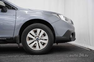 Pelēks Subaru Outback 2016 Tallina, ar dzinēja tilpumu 2.50 L un nobraukumu 146 tūkst. km par 14900 €, foto 18 vietnē AUTOMOTO.COM.LV