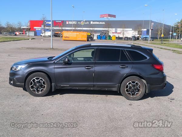 Pelēks Subaru Outback 2016 Tallina, ar dzinēja tilpumu 2.50 L un nobraukumu 190 tūkst. km par 11999 €, foto 3 vietnē AUTOMOTO.COM.LV