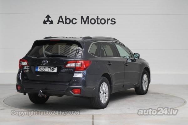 Grey Subaru Outback 2016 in Tallinn, with an engine capacity of 2.50 L and mileage of 191 thousand km for 12590 €, photo 3 on AUTOMOTO.COM.LV