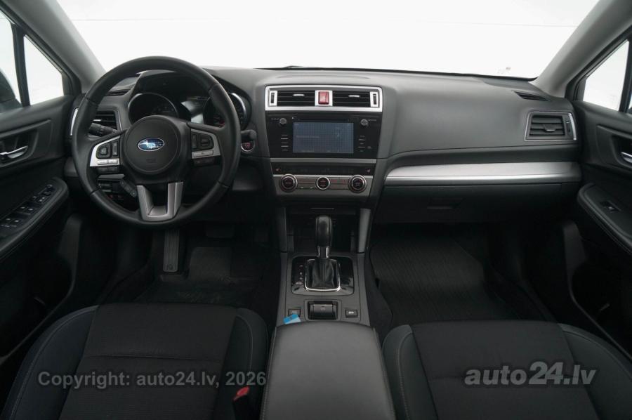 Pelēks Subaru Outback 2016 Tallina, ar dzinēja tilpumu 2.50 L un nobraukumu 191 tūkst. km par 12590 €, foto 8 vietnē AUTOMOTO.COM.LV