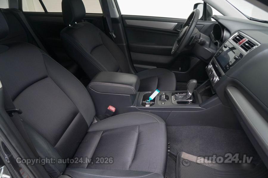Pelēks Subaru Outback 2016 Tallina, ar dzinēja tilpumu 2.50 L un nobraukumu 191 tūkst. km par 12590 €, foto 9 vietnē AUTOMOTO.COM.LV