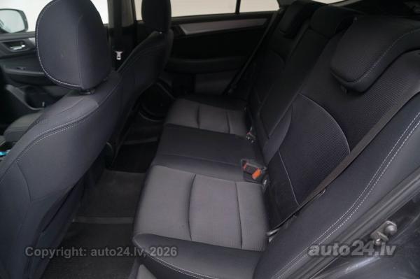 Grey Subaru Outback 2016 in Tallinn, with an engine capacity of 2.50 L and mileage of 191 thousand km for 12590 €, photo 9 on AUTOMOTO.COM.LV