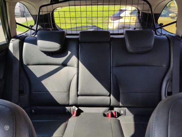 Pelēks Subaru Outback 2016 Viļņa, ar dzinēja tilpumu 2.00 L un nobraukumu 113 tūkst. km par 10600 €, foto 9 vietnē AUTOMOTO.COM.LV