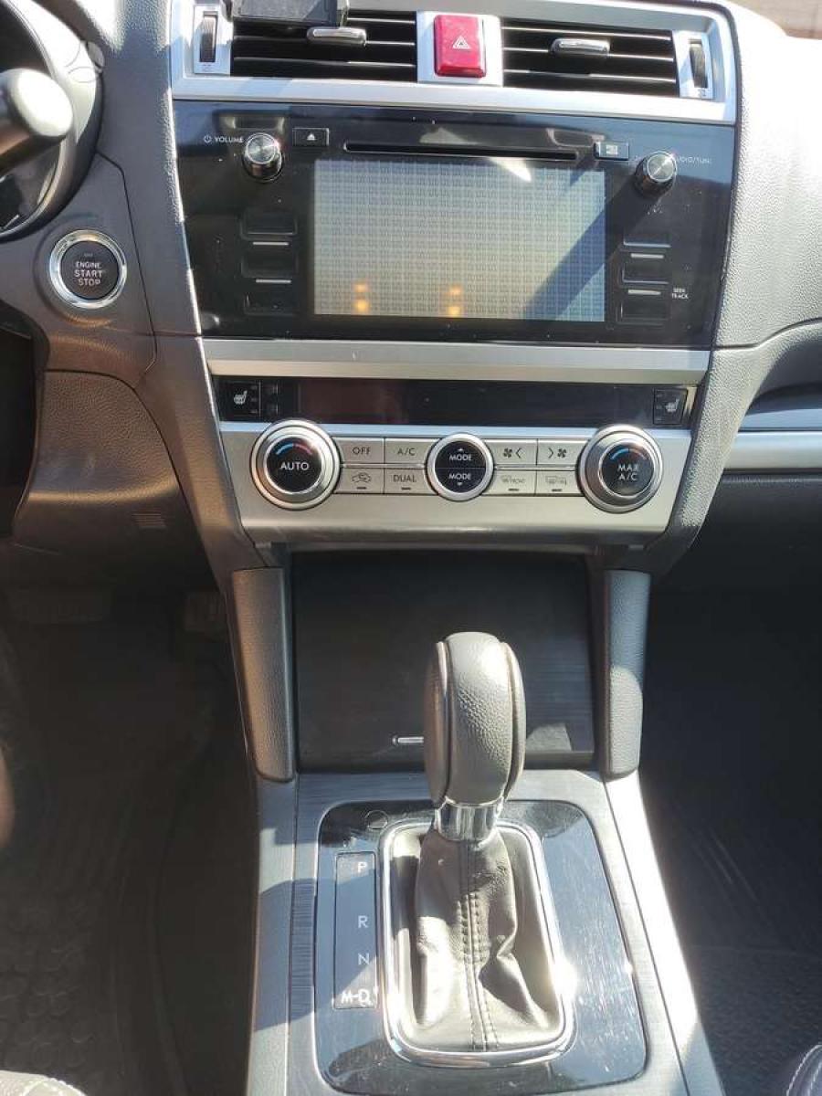Pelēks Subaru Outback 2016 Viļņa, ar dzinēja tilpumu 2.00 L un nobraukumu 113 tūkst. km par 10600 €, foto 13 vietnē AUTOMOTO.COM.LV