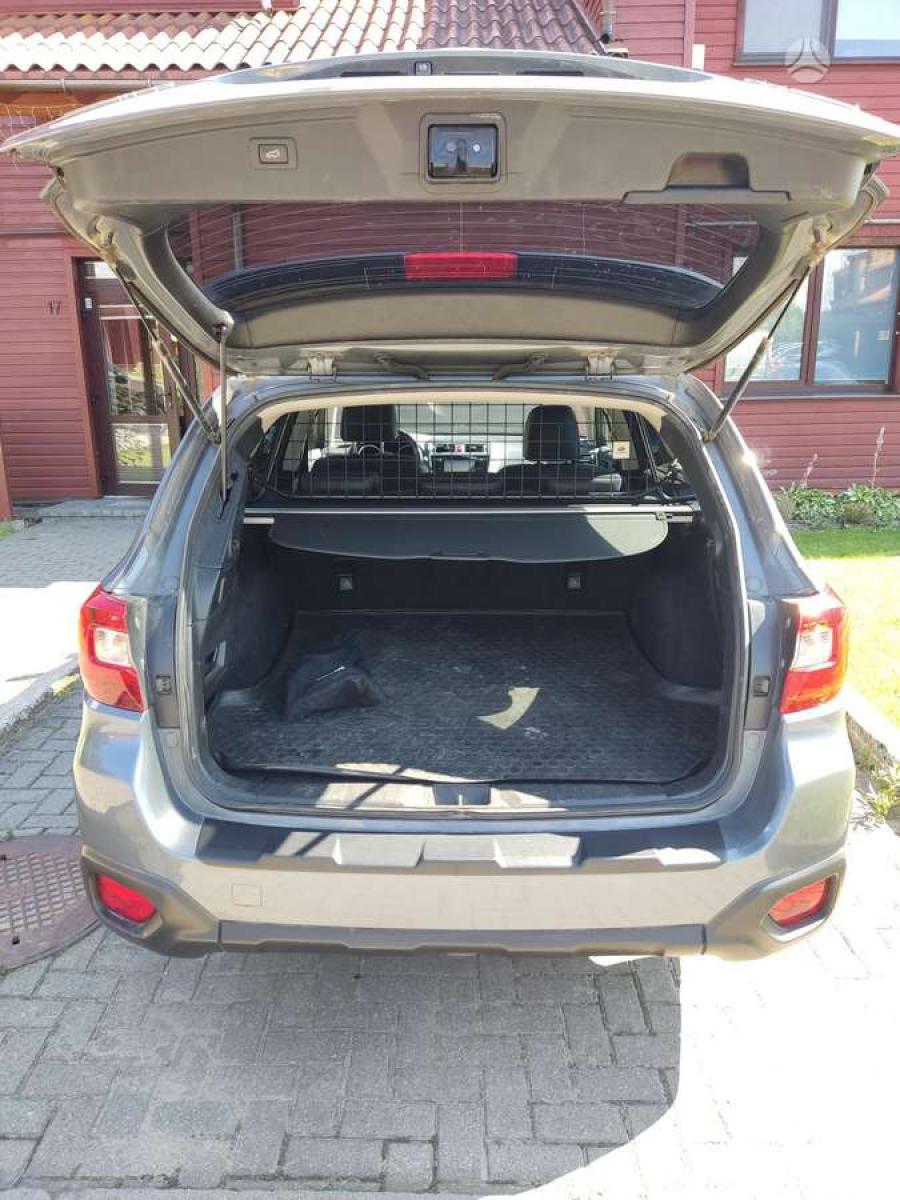 Pelēks Subaru Outback 2016 Viļņa, ar dzinēja tilpumu 2.00 L un nobraukumu 113 tūkst. km par 10600 €, foto 18 vietnē AUTOMOTO.COM.LV
