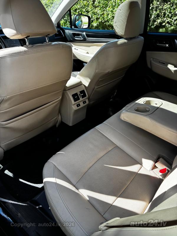 Grey Subaru Outback 2016 in Tallinn, with an engine capacity of 2.50 L and mileage of 296 thousand km for 9200 €, photo 9 on AUTOMOTO.COM.LV